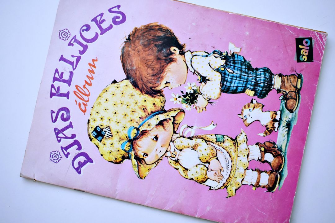 Días Felices (Salo, 1982): Álbum Vacío - Álbum Físico
